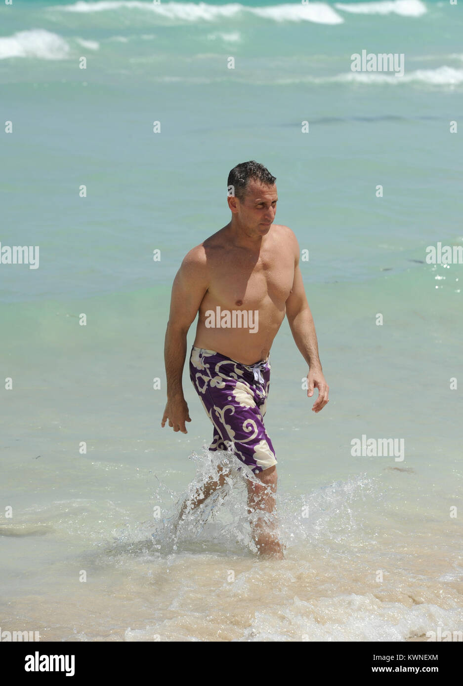 Rock me baby tv hi-res stock photography and images - Alamy