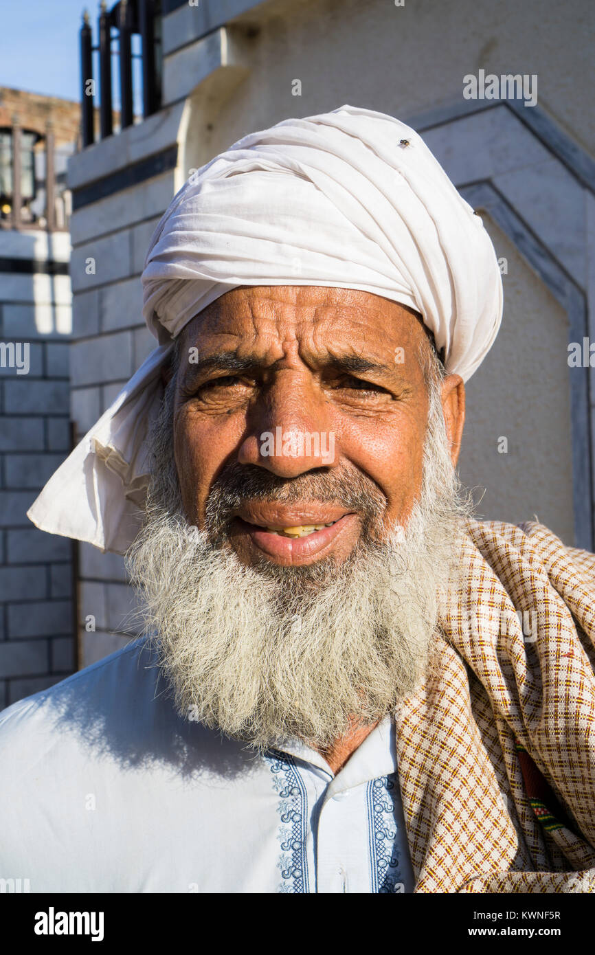 Portrait Old Man Pakistan High Resolution Stock Photography and Images - Alamy