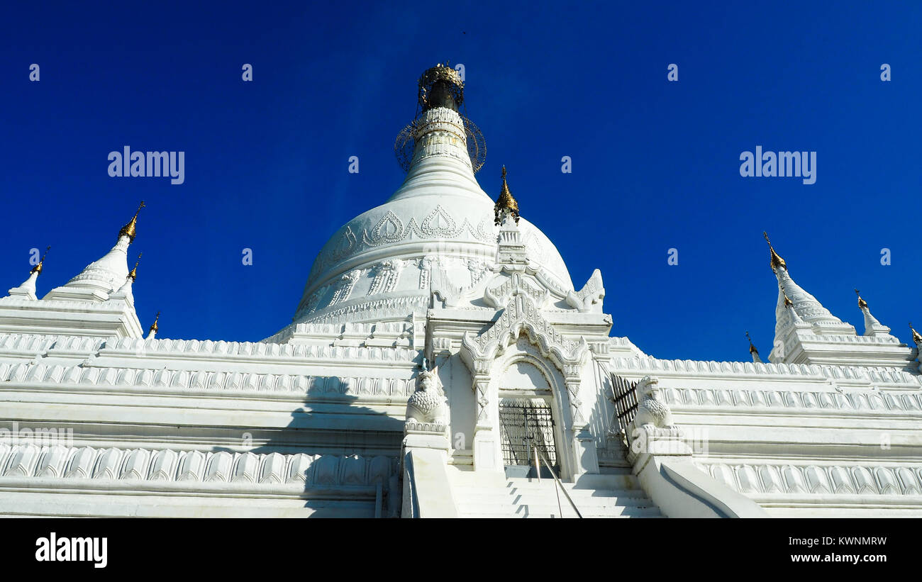 Temples and white pagodas in Mandalay, Pahtodawgyi temple pagoda of ...