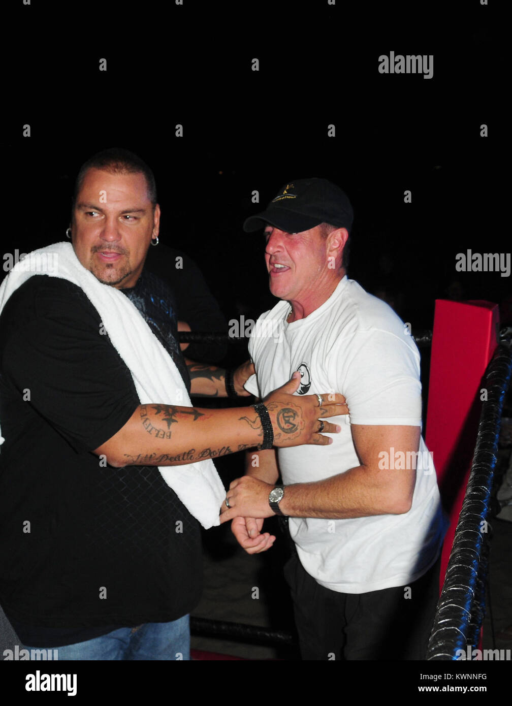 FORT LAUDERDALE, FL - JUNE 04: Dustin Diamond Screech attends Celebrity ...