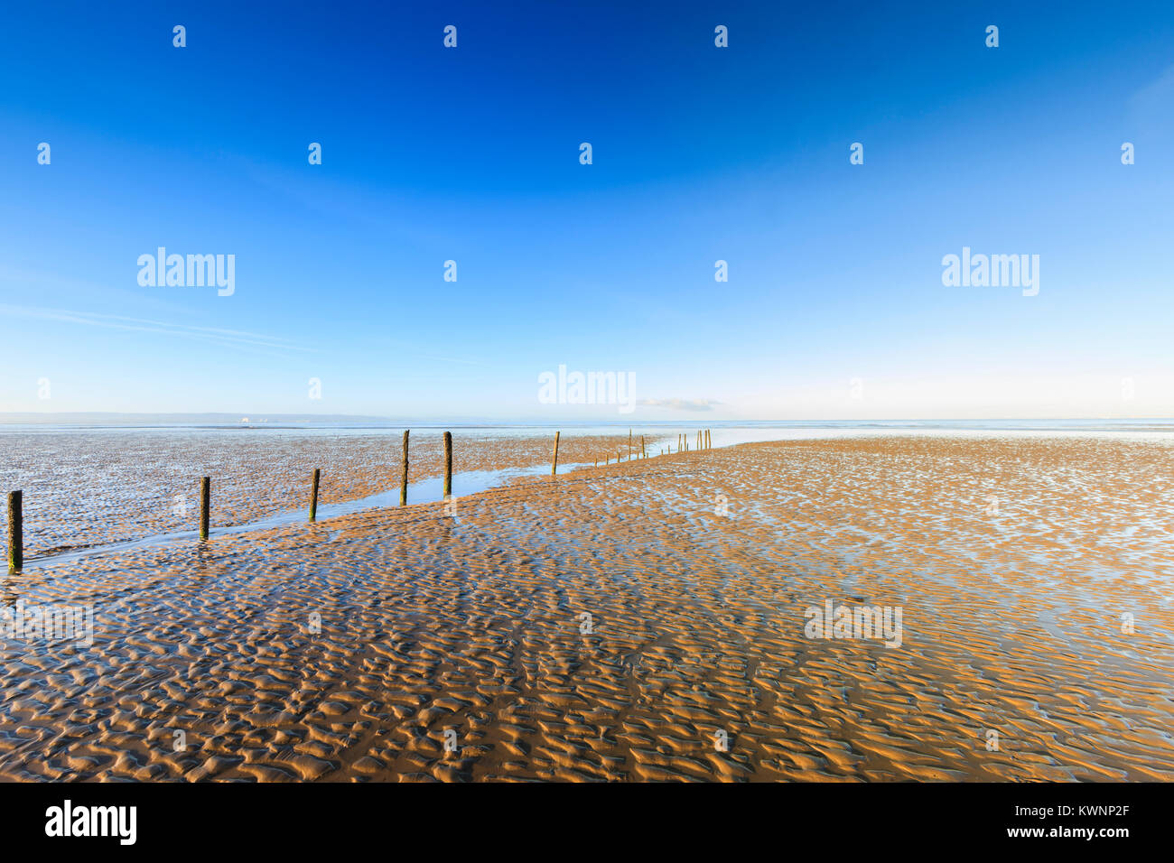 A view along Berrow Beach, Somerset, UK Stock Photo - Alamy