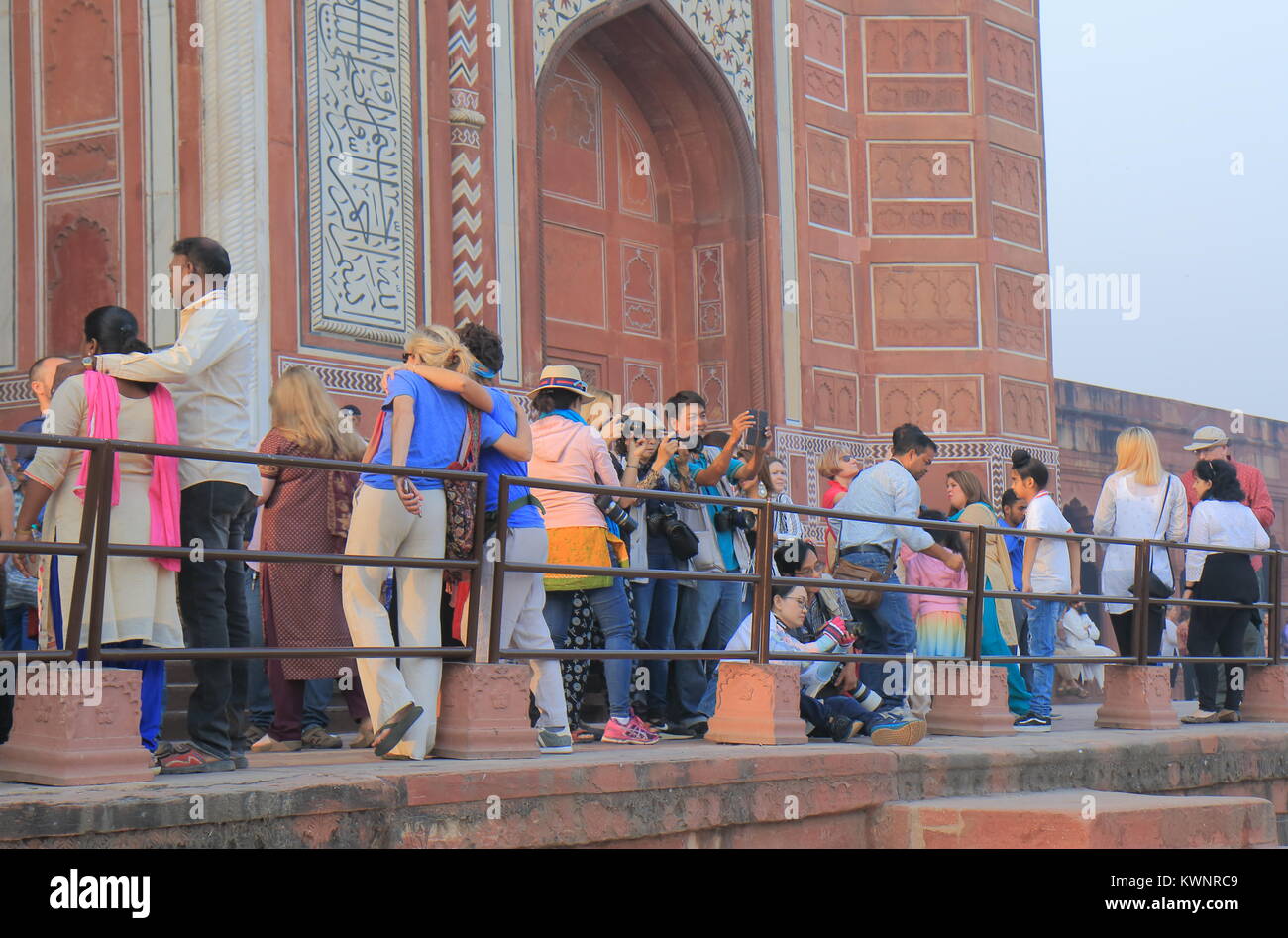 People take photos of Taj Mahal in Agra India Stock Photo - Alamy