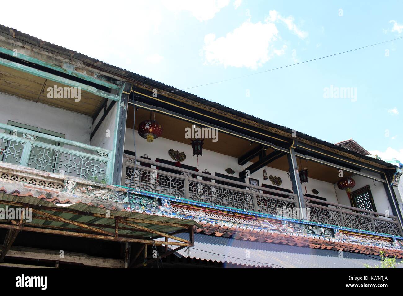 Old house around the Chinese "Benteng" community in Indonesia that ...