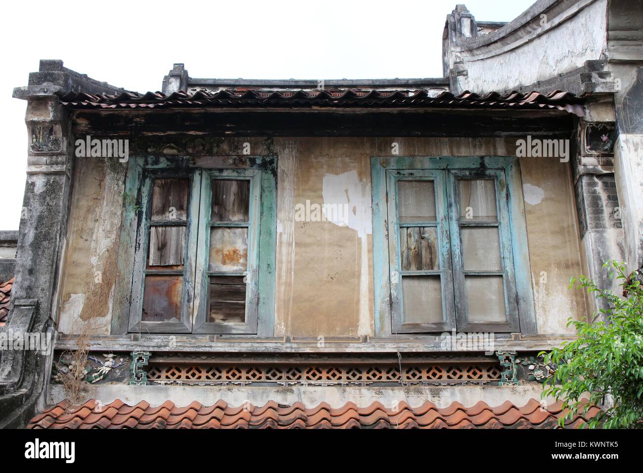 Old house around the Chinese "Benteng" community in Indonesia that ...