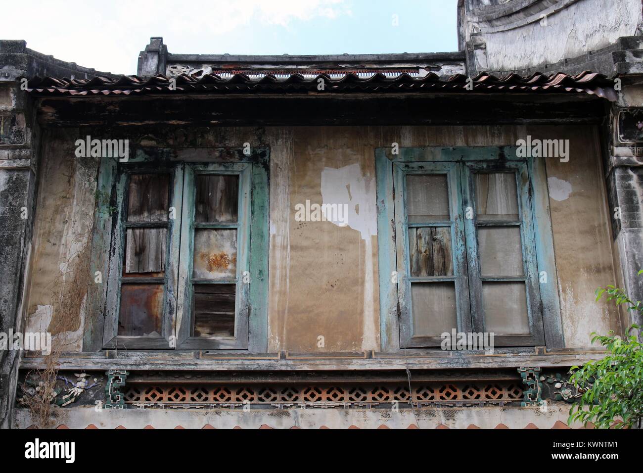 Old house around the Chinese "Benteng" community in Indonesia that ...