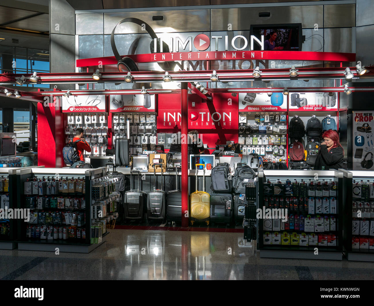 Inside retail shop hi-res stock photography and images - Alamy