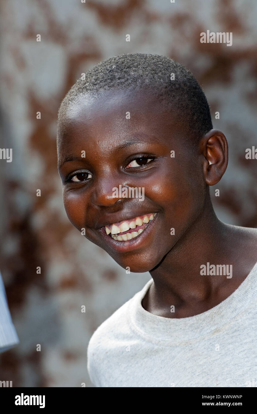 Smiling Rwandan child Stock Photo - Alamy