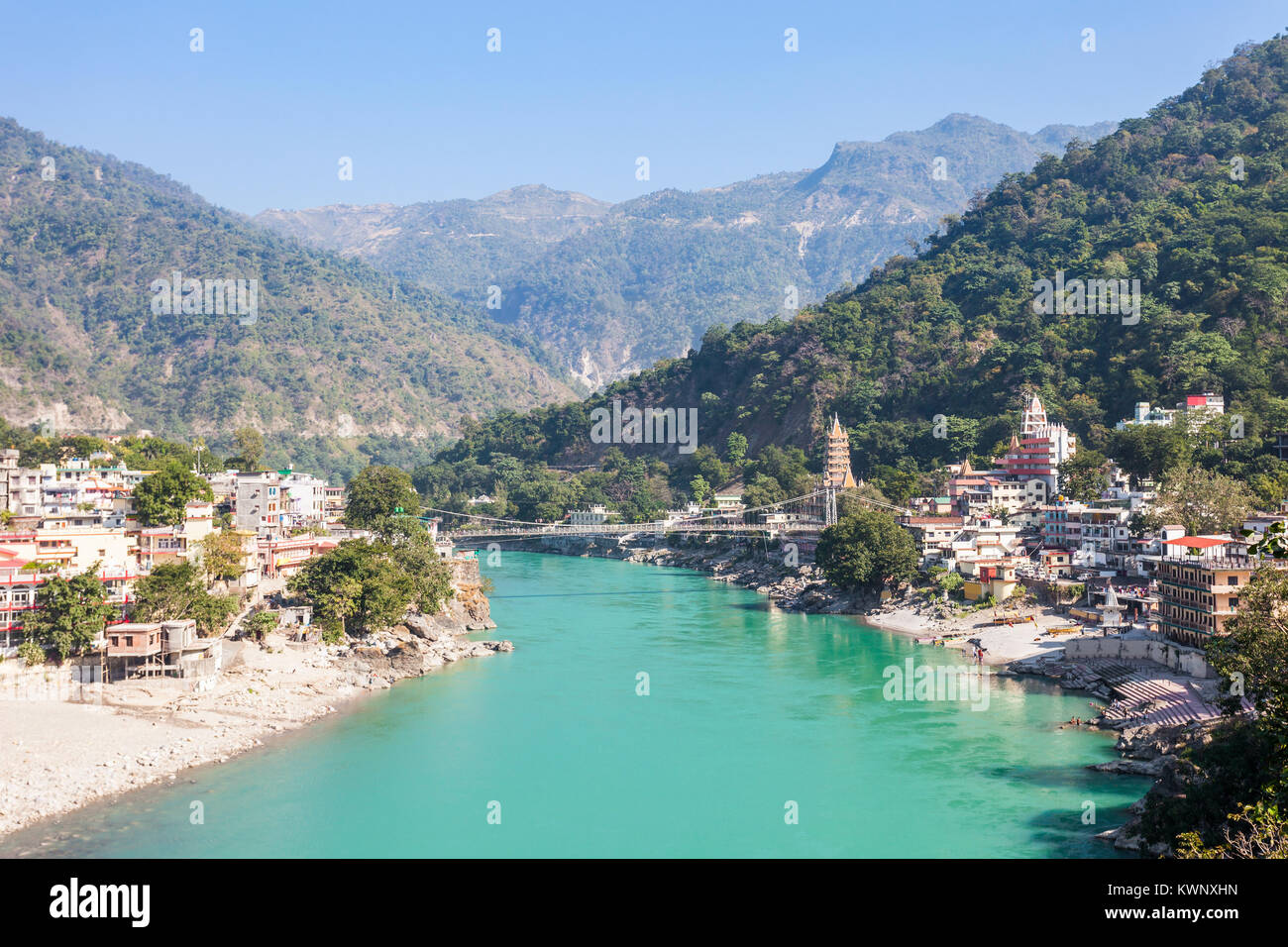 Aerial yoga india hi-res stock photography and images - Alamy