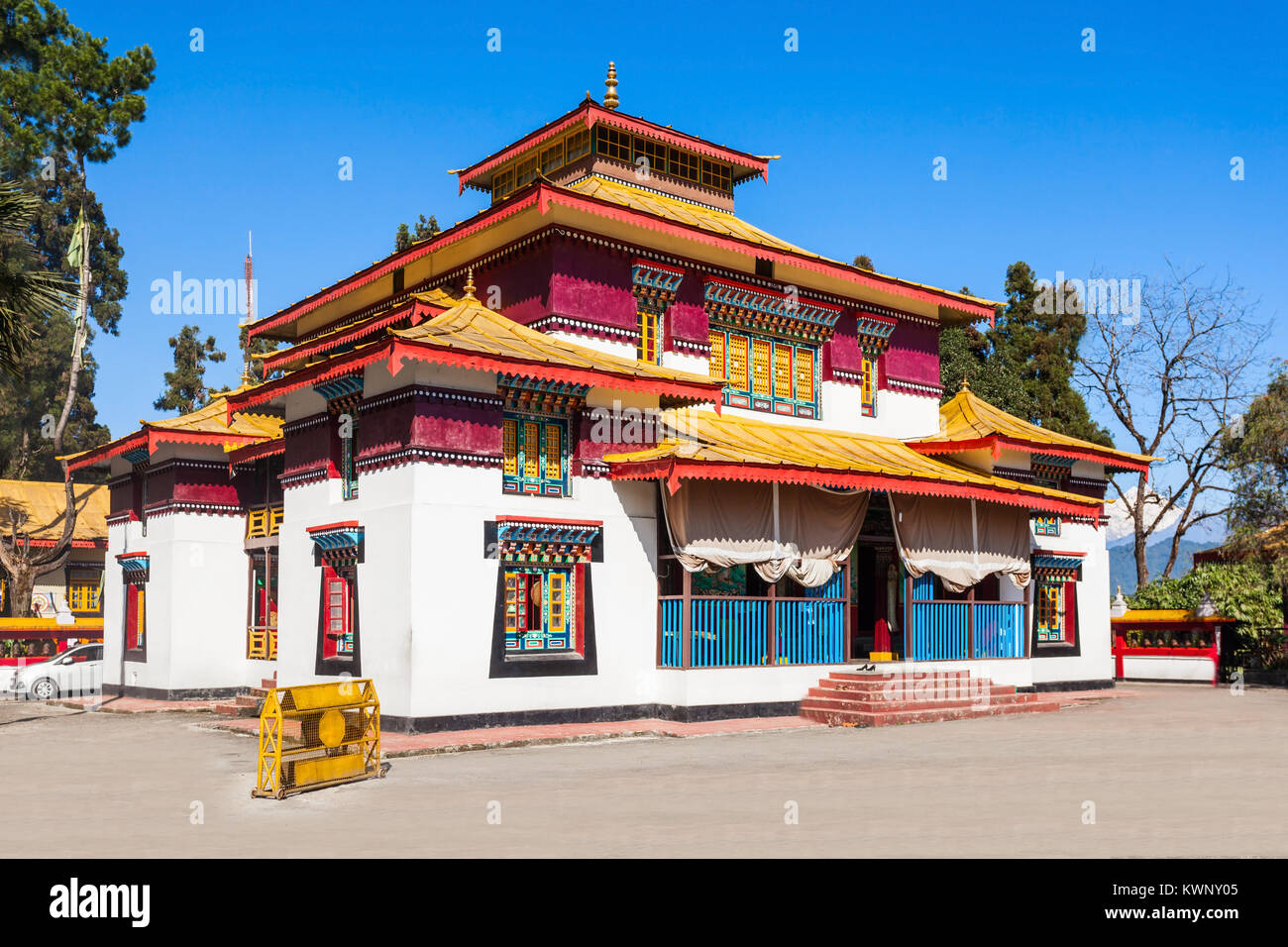 Vajrayana hi-res stock photography and images - Alamy