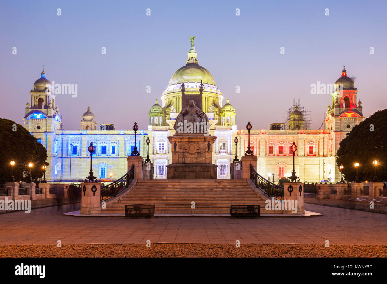 The Victoria Memorial is a large marble building in Kolkata, West ...