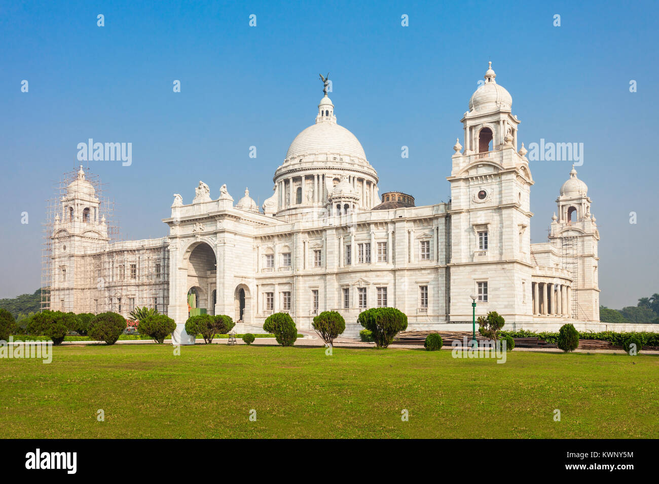 The Victoria Memorial is a large marble building in Kolkata, West ...