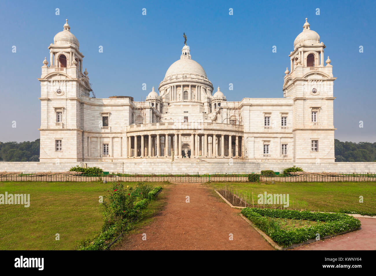 Victoria memorial built in 1921 hi-res stock photography and images - Alamy