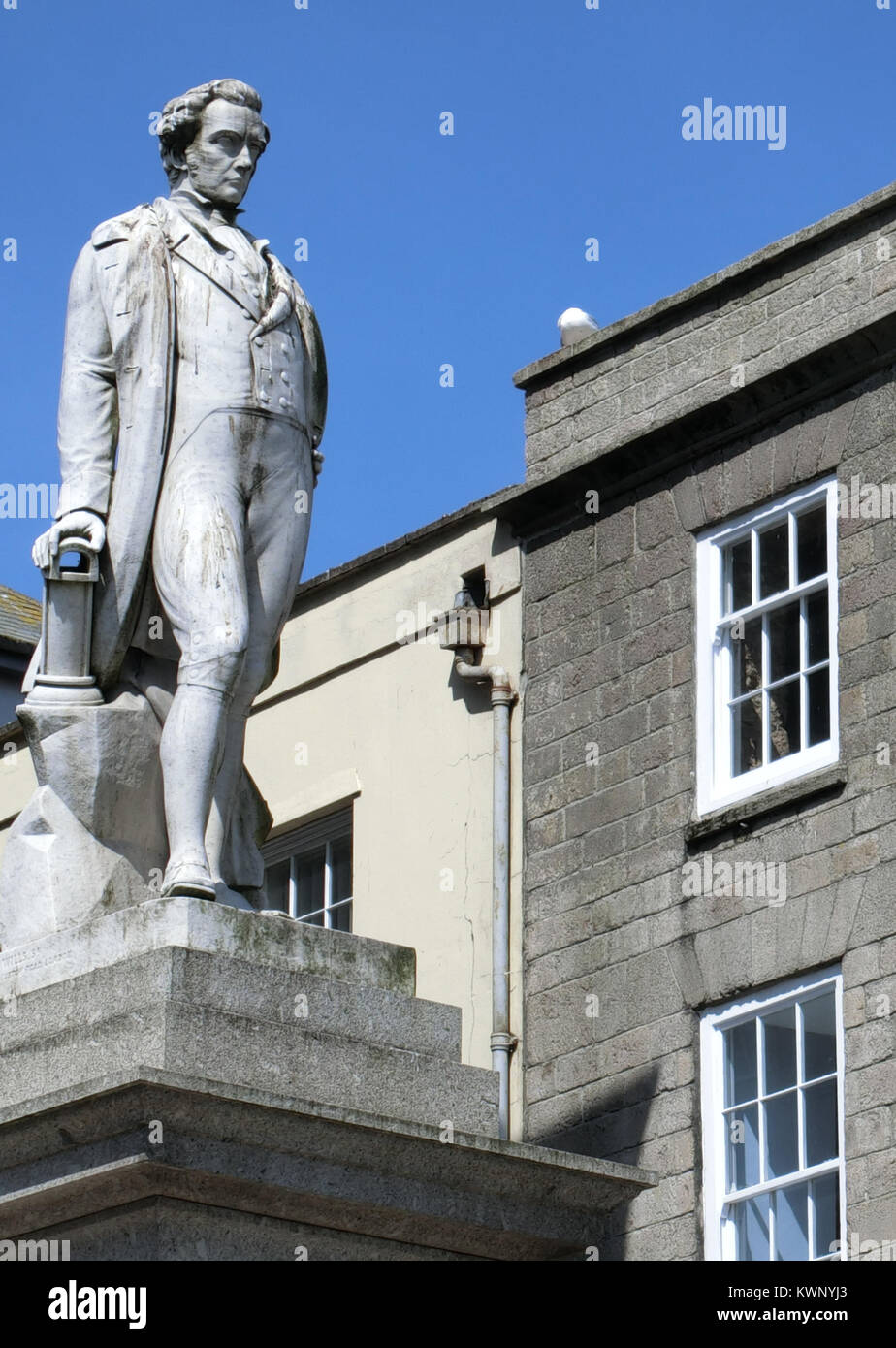 High street penzance hi-res stock photography and images - Alamy