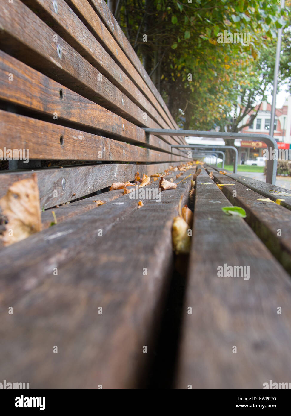 Public outdoor seating hi-res stock photography and images - Alamy
