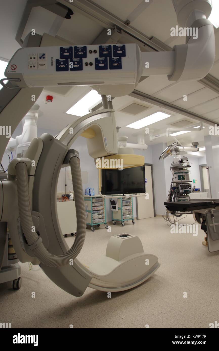 Modern British Hospital Operating Theatre Stock Photo - Alamy