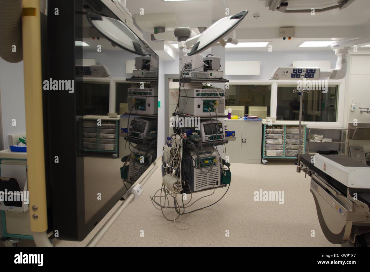 Modern British Hospital Operating Theatre Stock Photo - Alamy Modern British Hospital Operating Theatre Stock Photo - Alamy