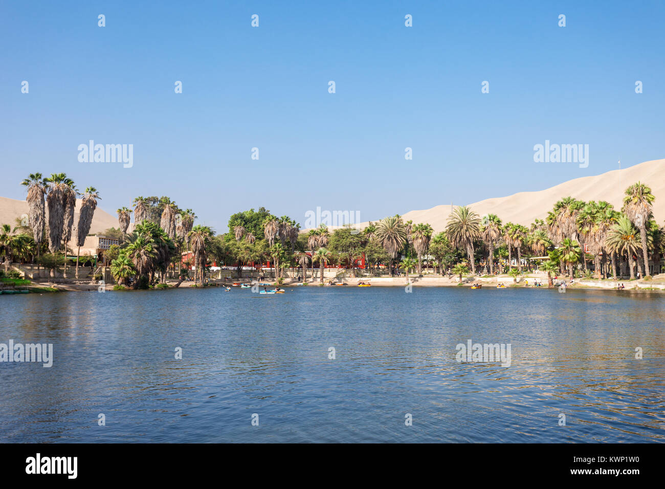 Huacachina oasis in the Ica Region, Peru Stock Photo - Alamy