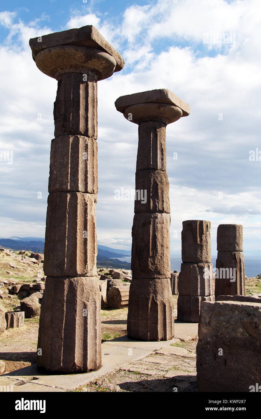 Sandstone columns hi-res stock photography and images - Alamy