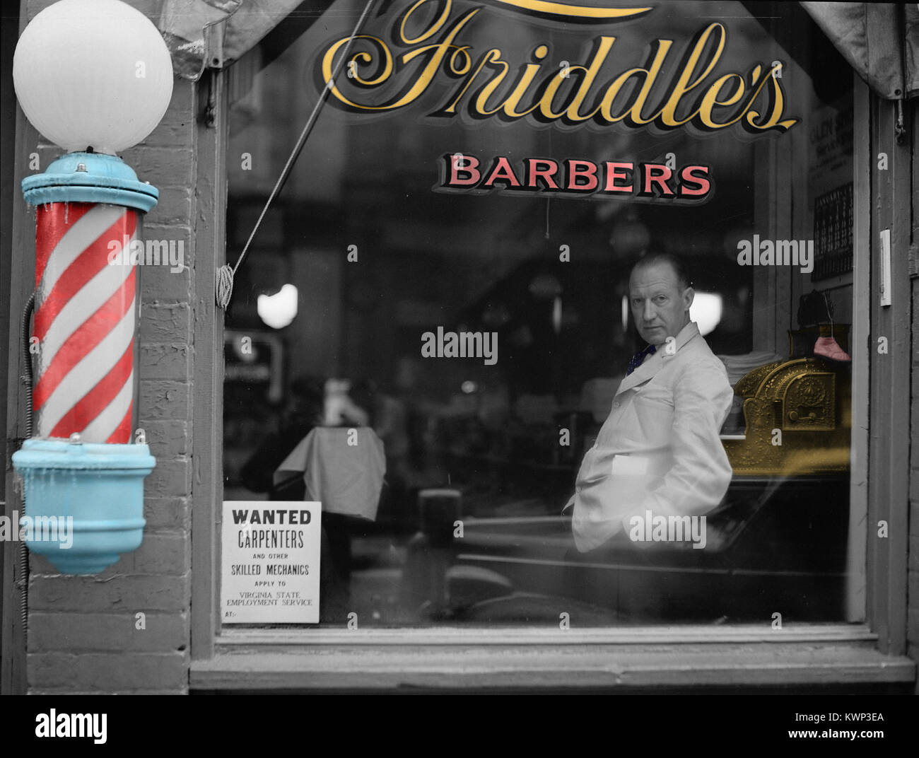 vintage photo of barbershop Stock Photo - Alamy