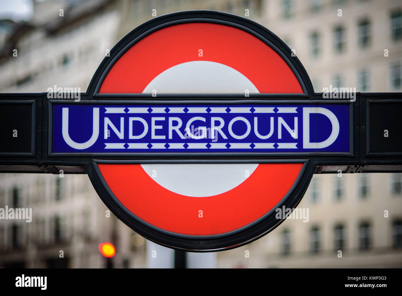 Bank underground station entrance london hi-res stock photography and ...