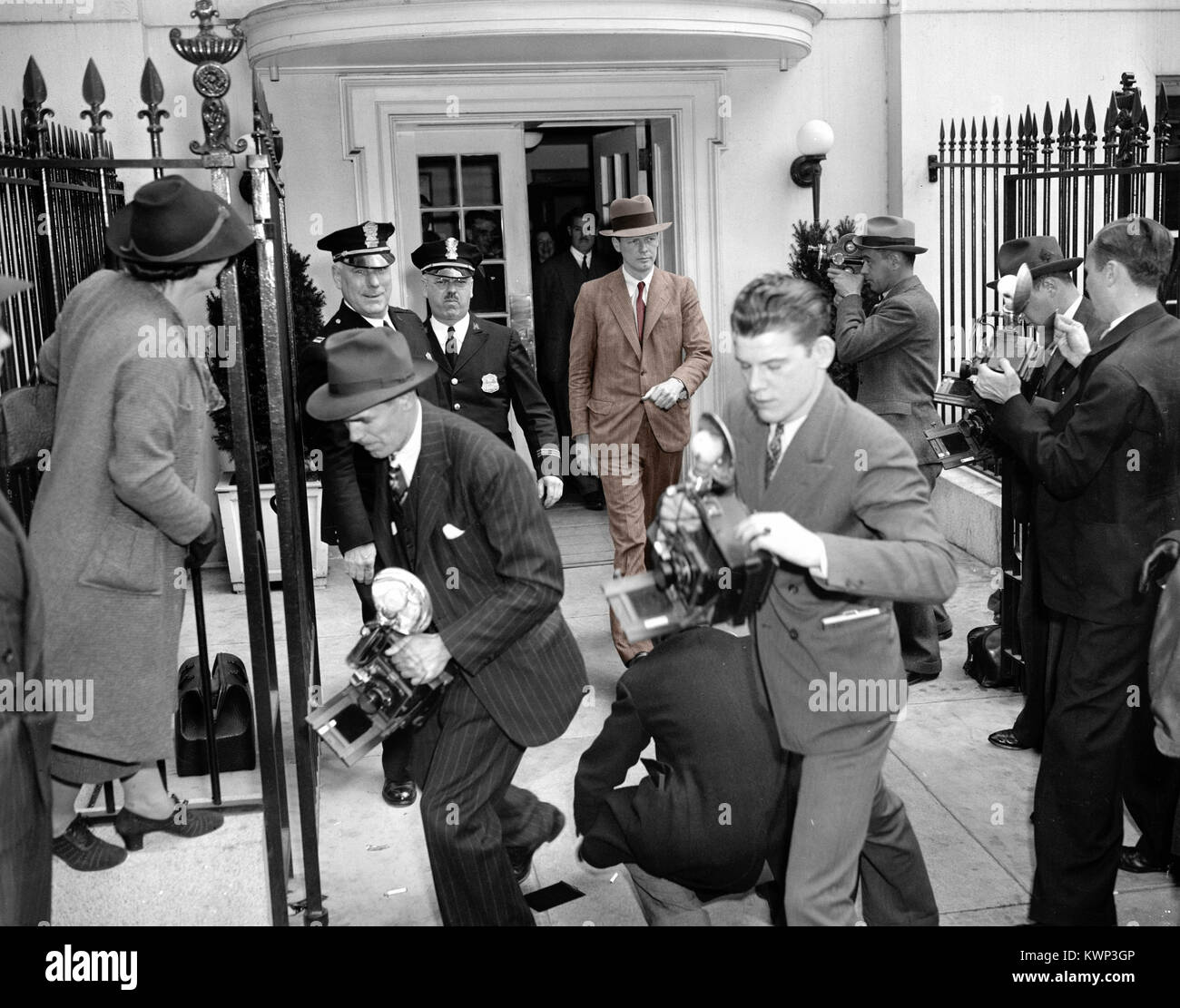 vintage photo of Charles Lindbergh leaving the White House after a ...