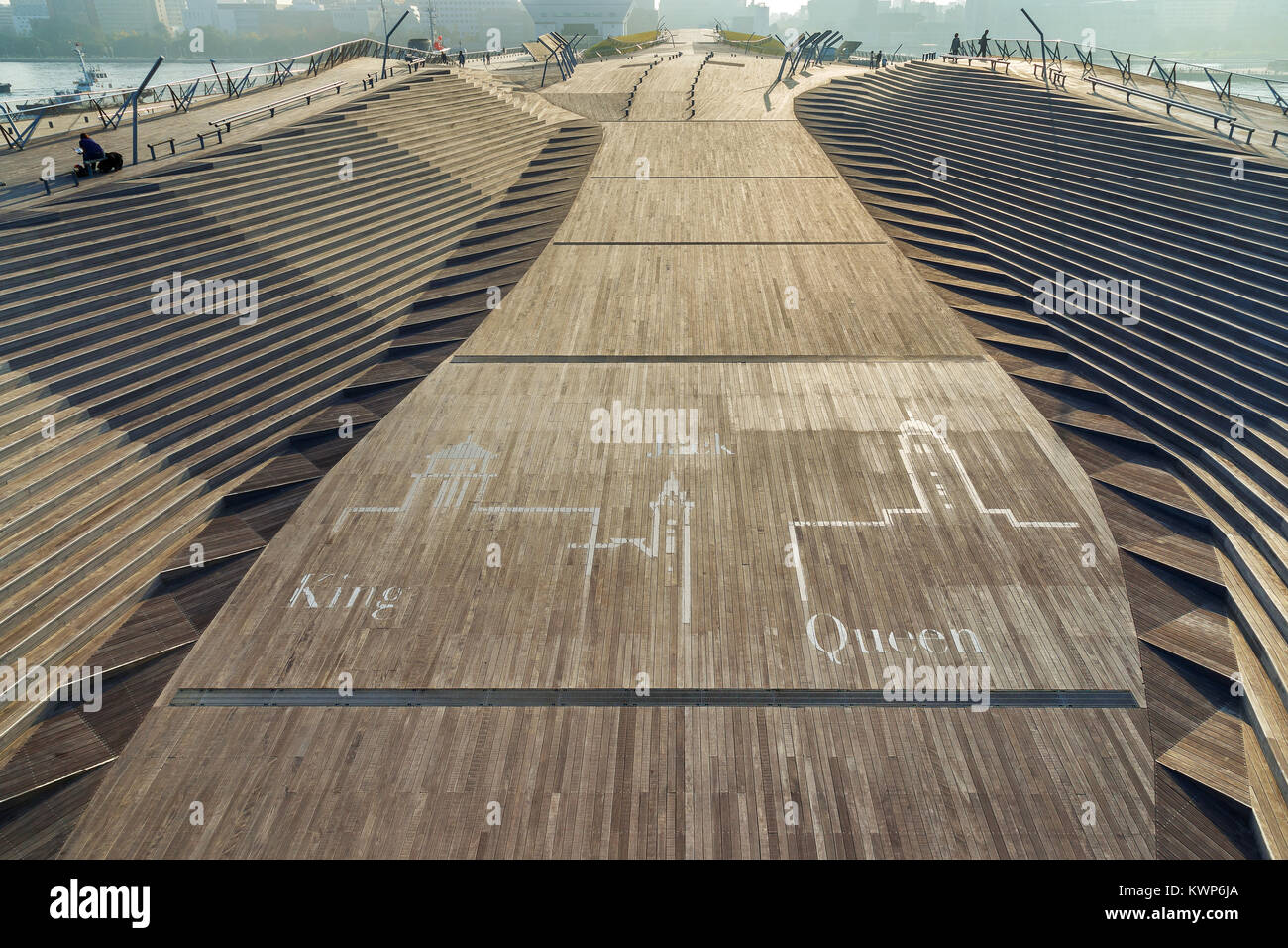 Osanbashi Pier - Yokohama International Passenger Terminal in Japan ...