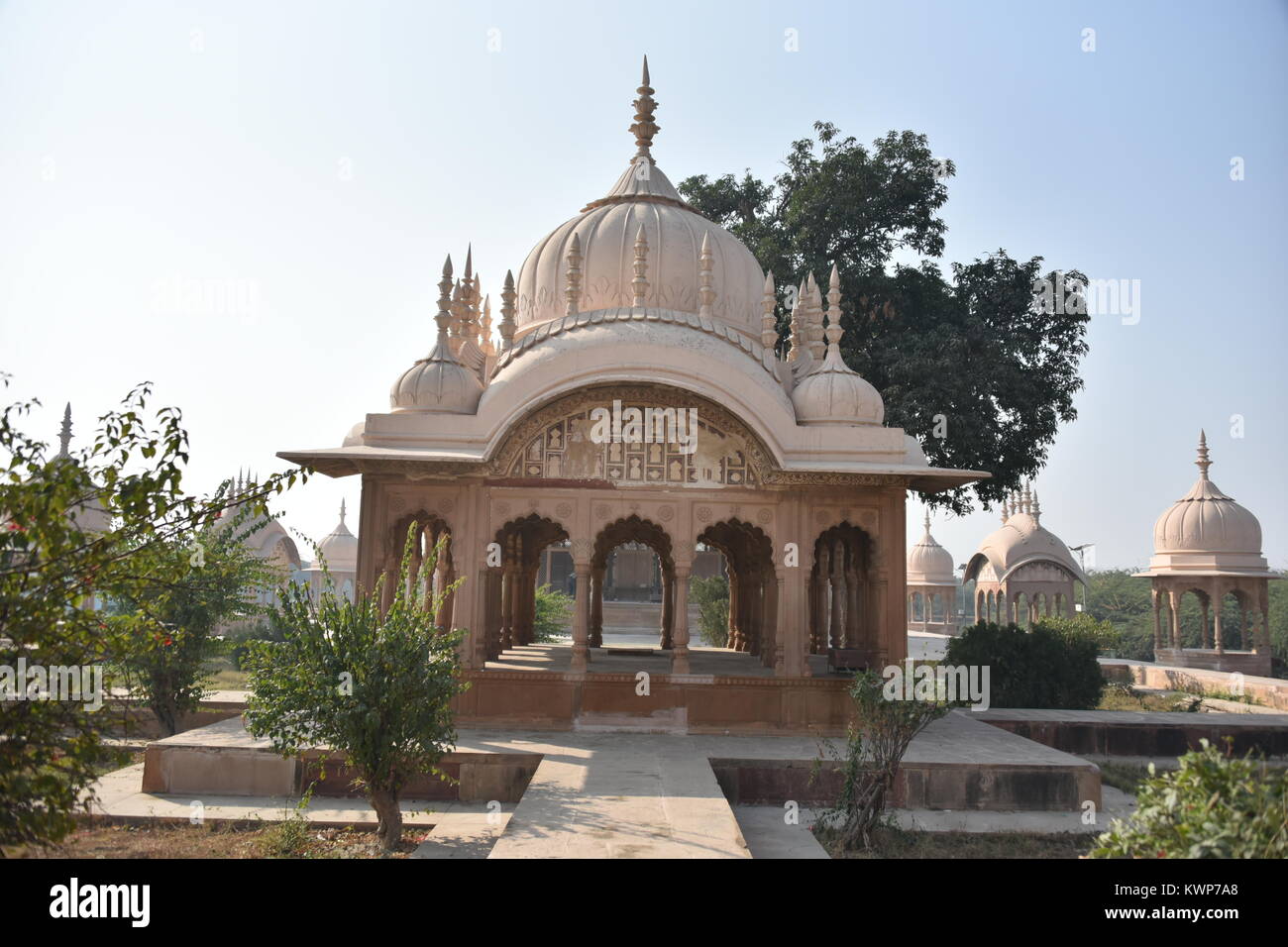 Kusum Sarovar, Vrindavan, Mathura, India Stock Photo - Alamy