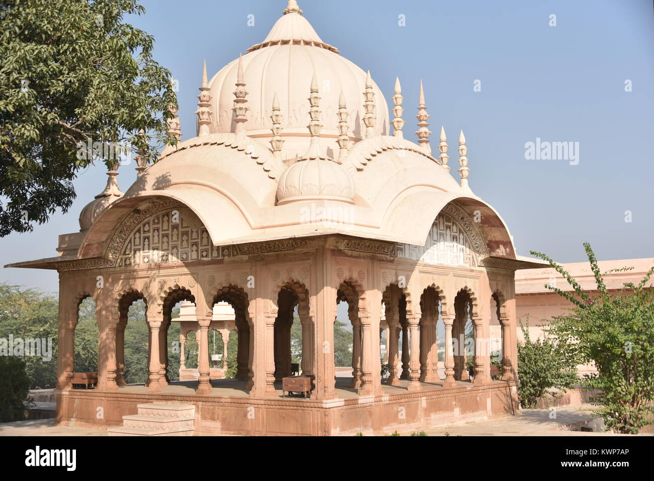 Kusum Sarovar, Vrindavan, Mathura, India Stock Photo - Alamy