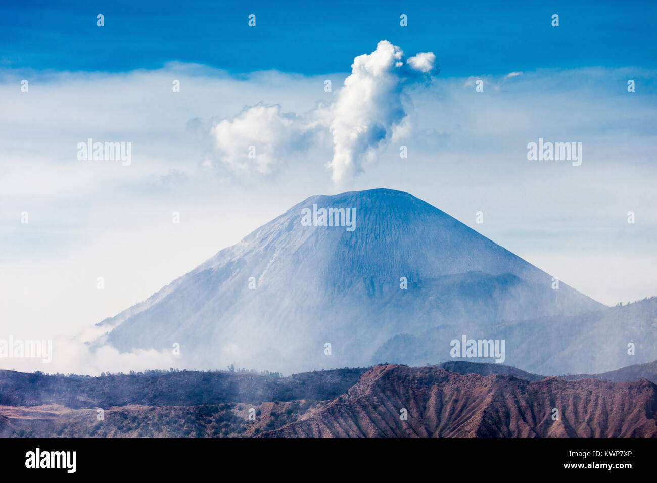 Semeru volcano hi-res stock photography and images - Alamy