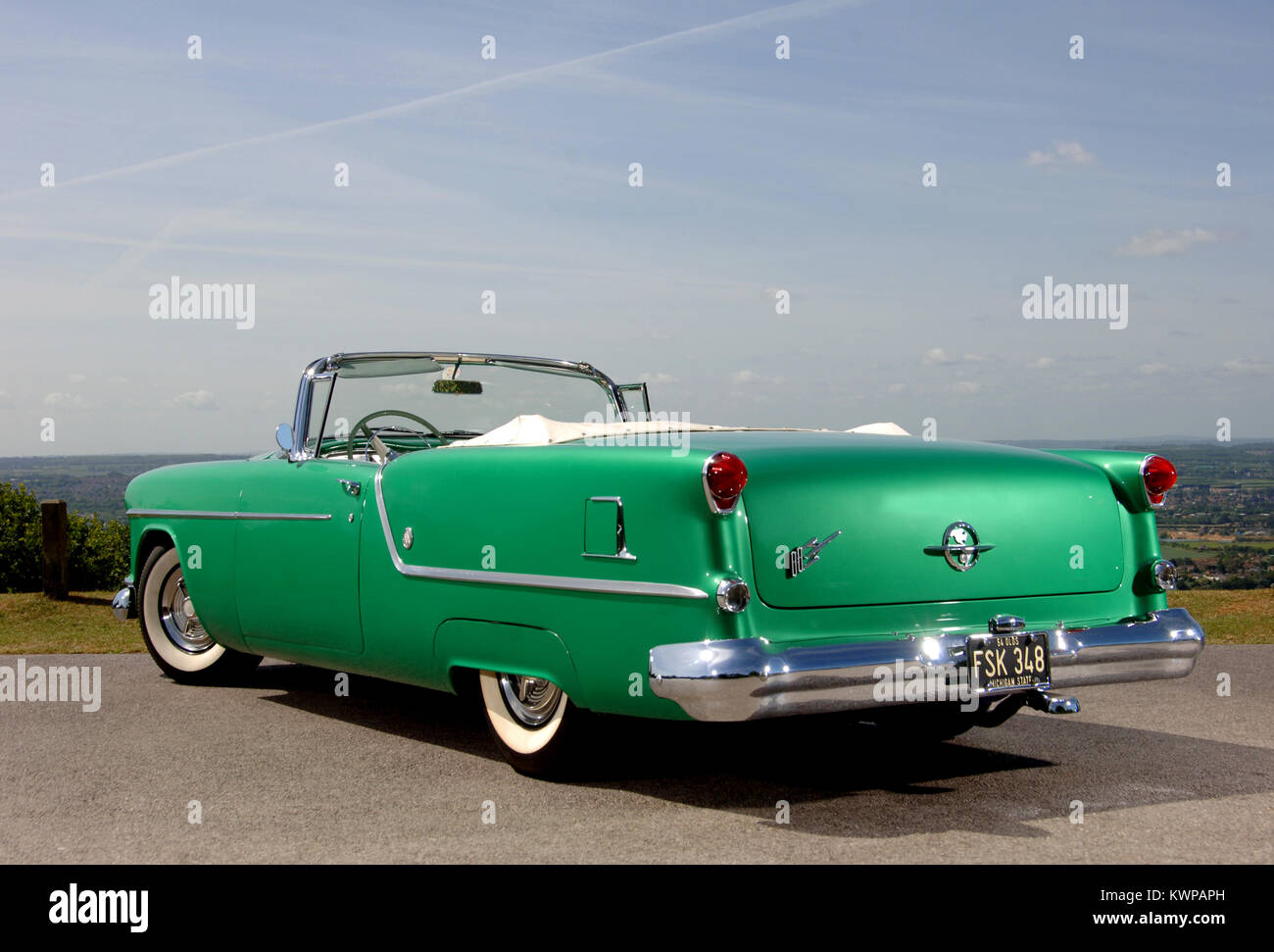 1954 Oldsmobile Rocket 88 convertible classic American car Stock Photo ...