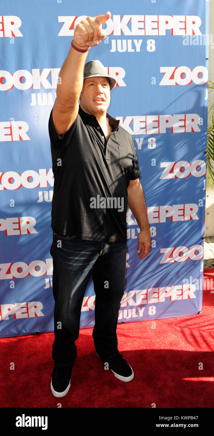 MIAMI BEACH, FL - JUNE 23: Kevin James attends the Miami premiere of ...