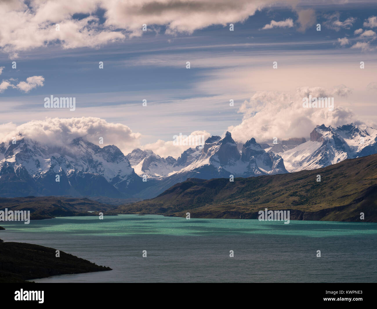 View lago del toro hi-res stock photography and images - Alamy