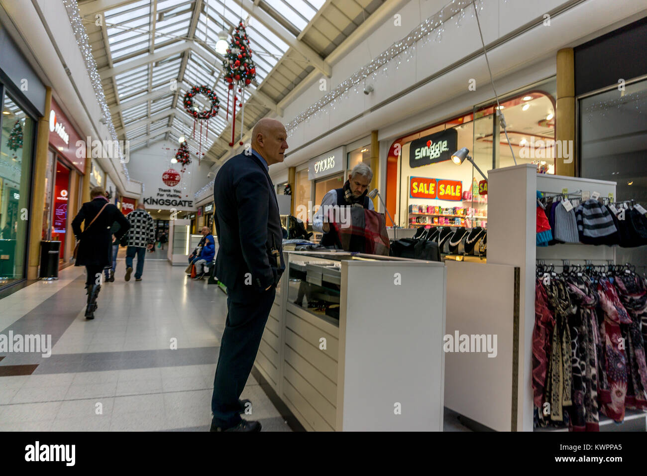 Customer is king hi-res stock photography and images - Alamy