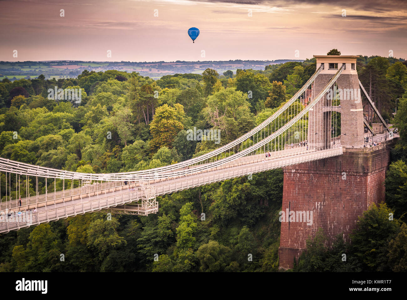 Bristol balloon bridge hi-res stock photography and images - Alamy