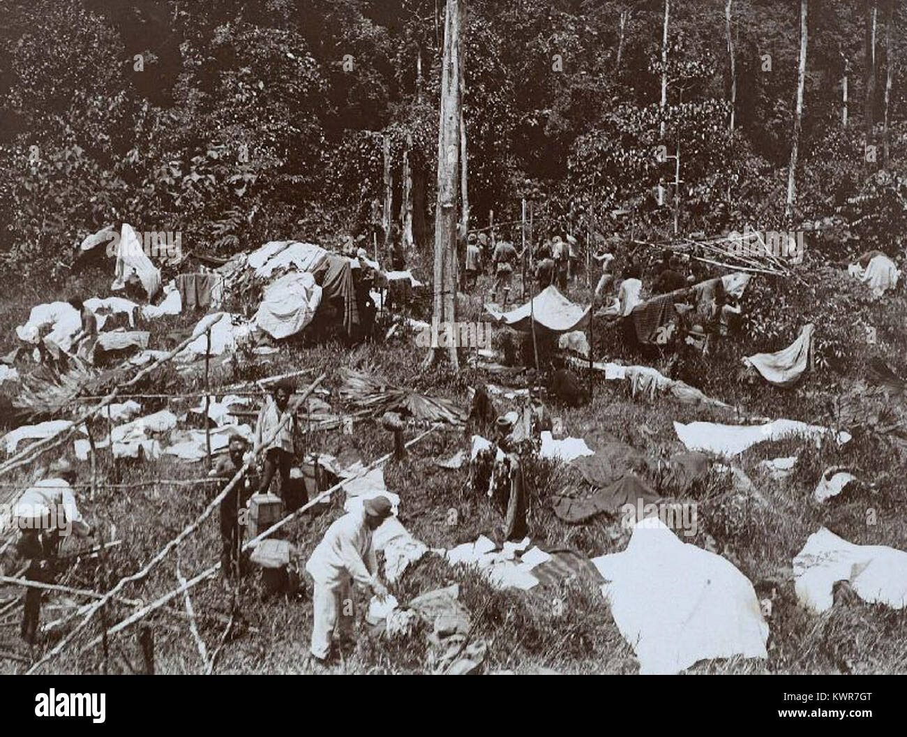 Construction in military camps hi-res stock photography and images - Alamy