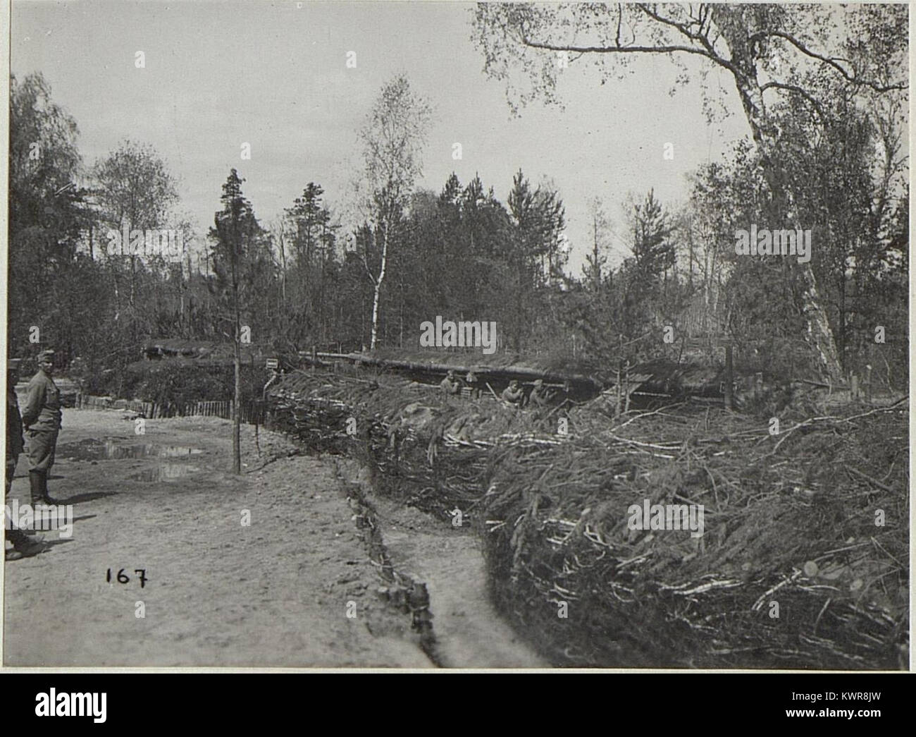 Combat positioning hi-res stock photography and images - Alamy