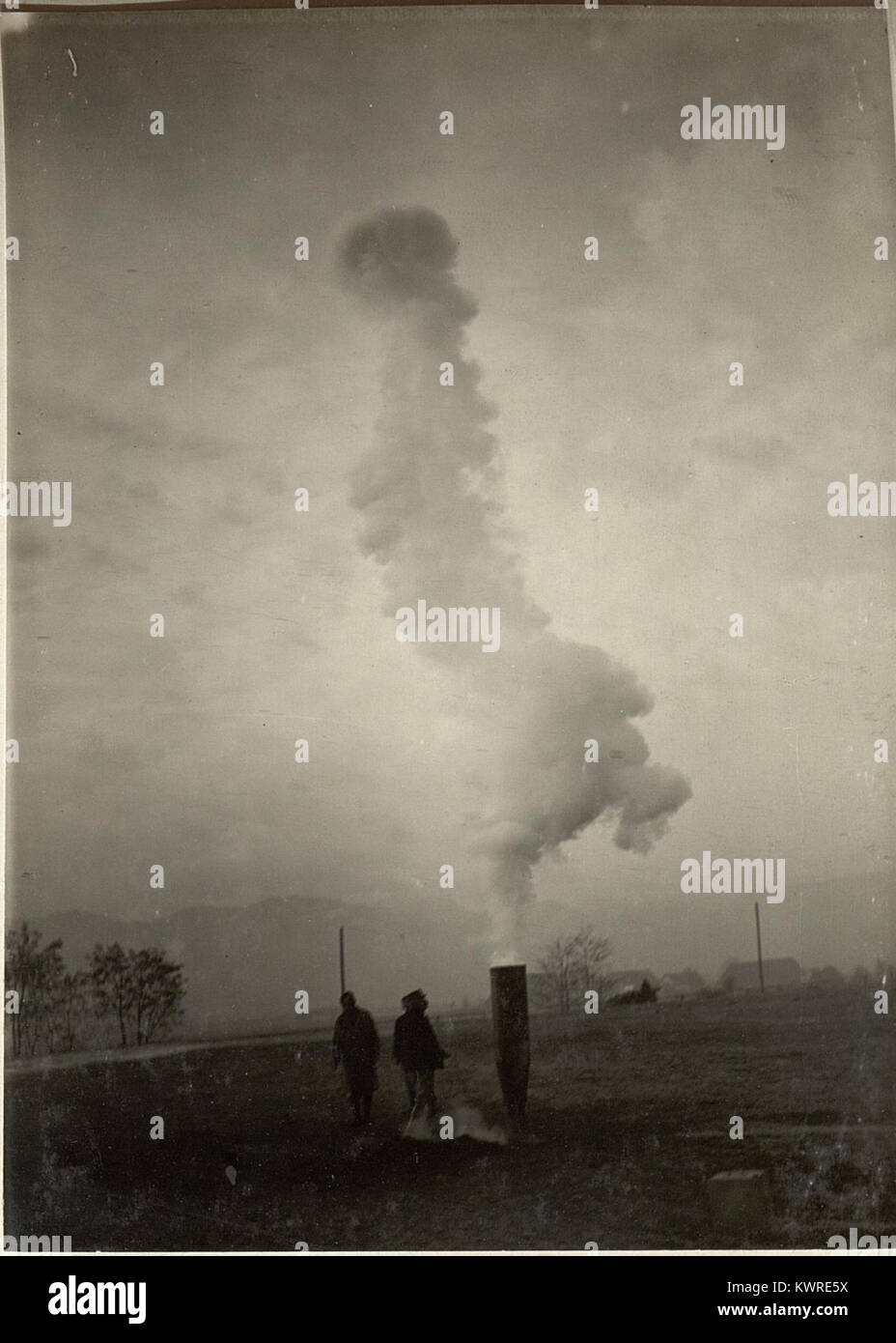 Rauchringrohr zur Darstellung der Rauchringe bei den 30.5 cm Mörsern M ...