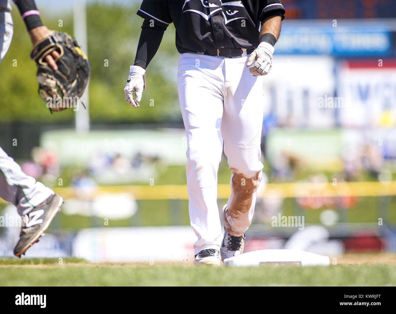Davenport, Iowa, USA. 23rd Apr, 2017. River Bandits second baseman Alex ...