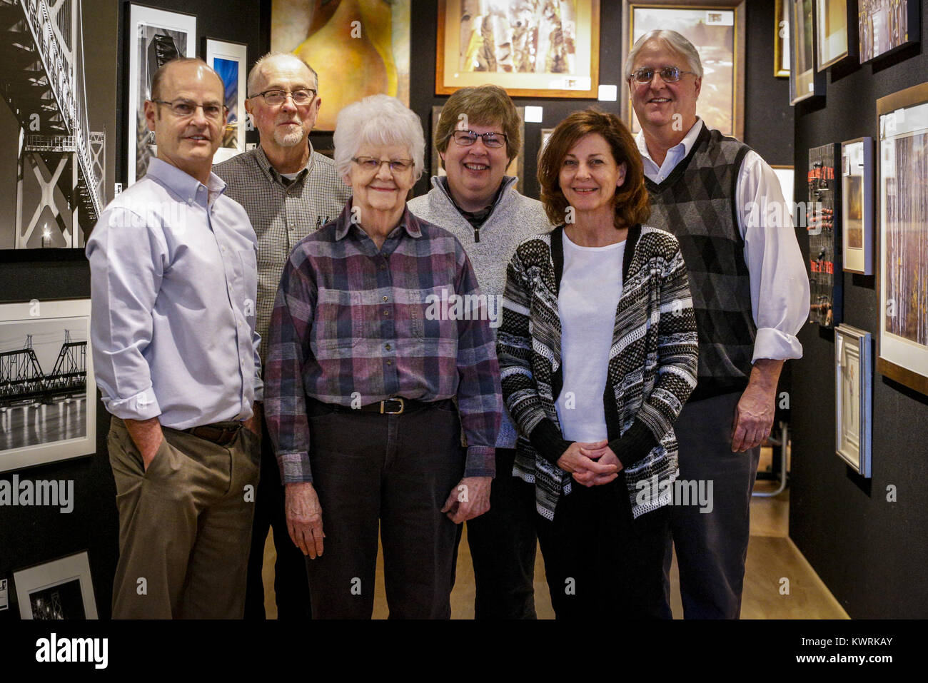 Bettendorf, Iowa, USA. 30th Jan, 2017. Family members Mark Hippler ...
