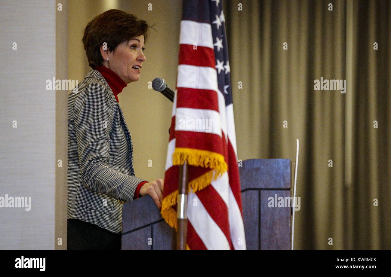 Davenport, Iowa, USA. 26th Jan, 2017. Lt. Governor Kim Reynolds speaks ...
