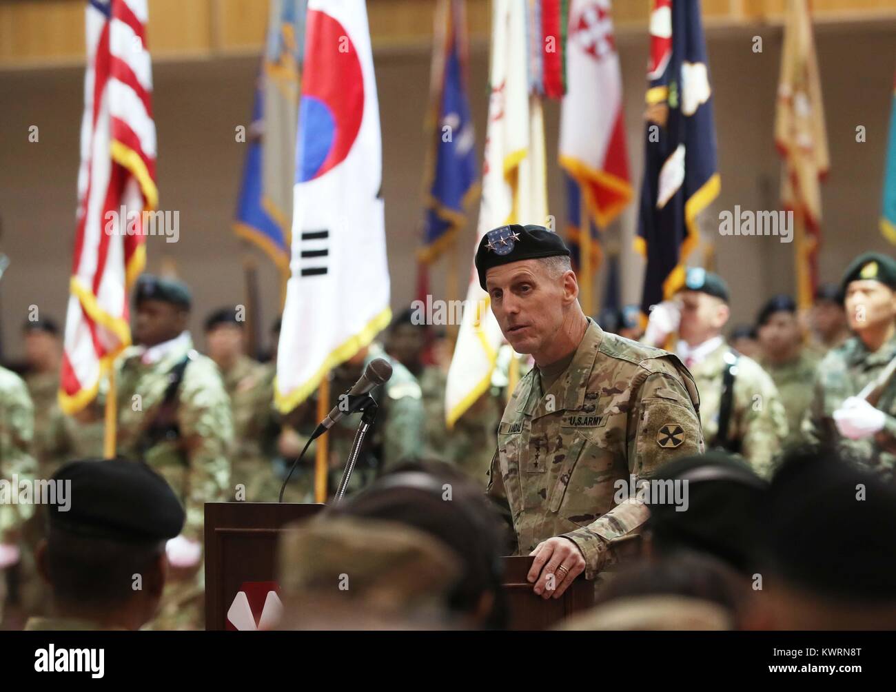 Korea. 05th Jan, 2018. Change of command at U.S. 8th Army Lt. Gen ...