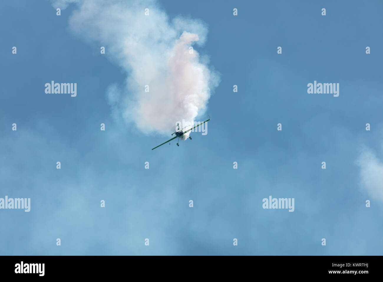 High performance biplane hi-res stock photography and images - Alamy