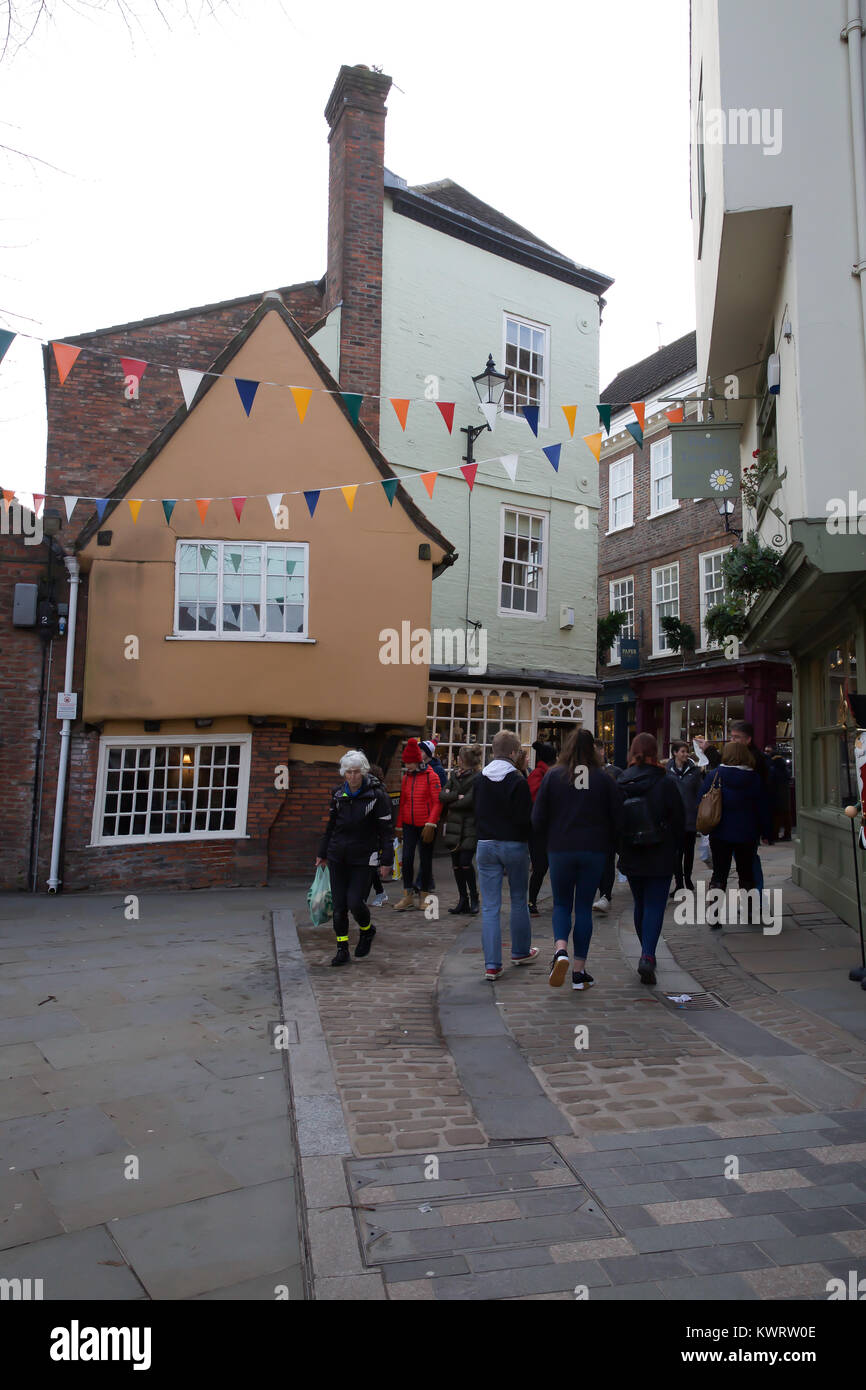 York,UK,5th January 2018,Visitors and tourists wander round historic ...