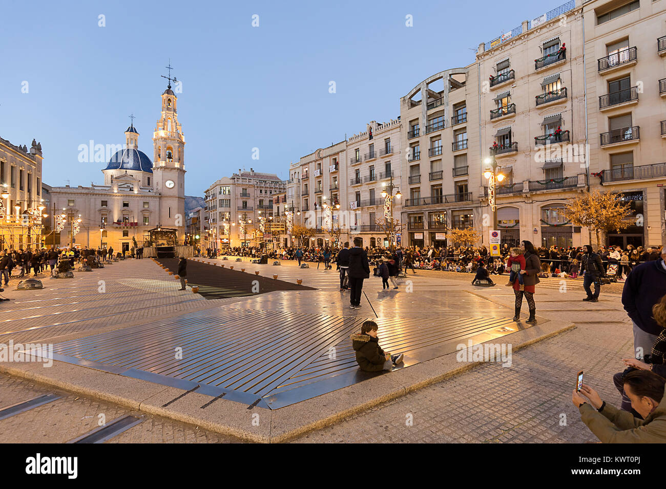 Alcoy, Spain. January 5, 2018: The city of Alcoy prepared to receive ...