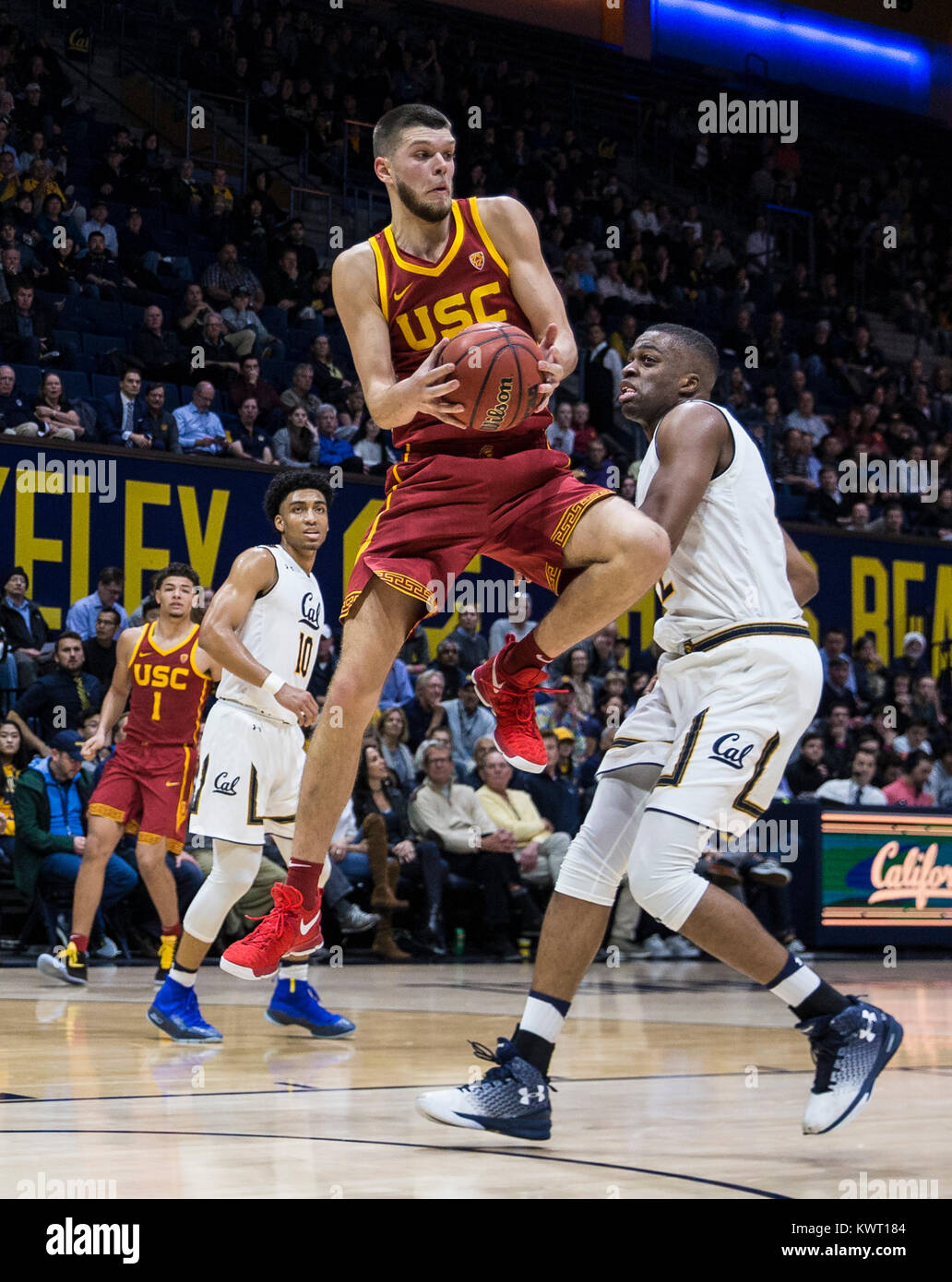 Hass Pavilion Berkeley Calif, USA. 4th Jan, 2018. CA U.S.A. USC forward ...
