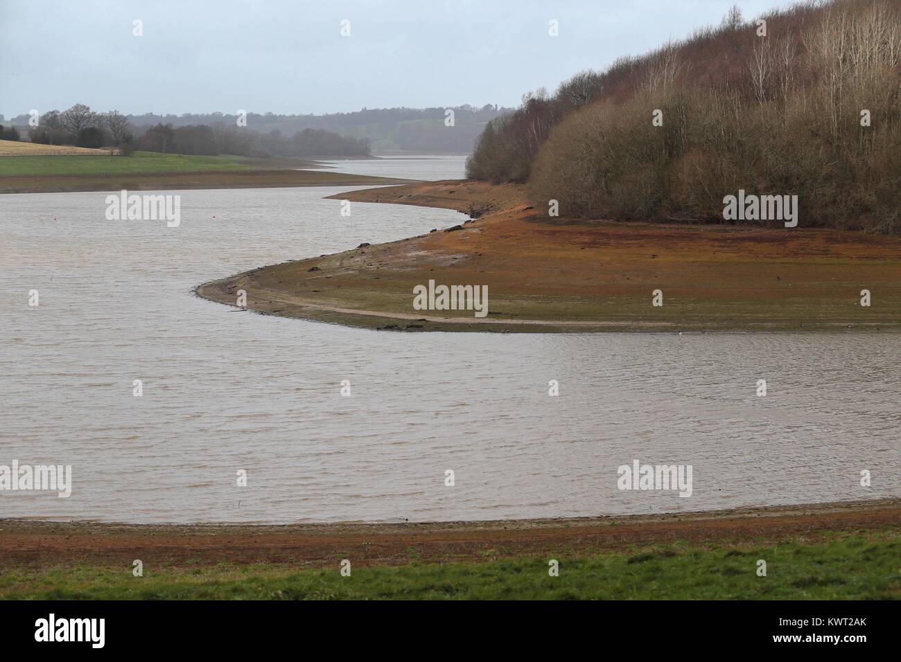 Reservoir england drought kent hi-res stock photography and images - Alamy