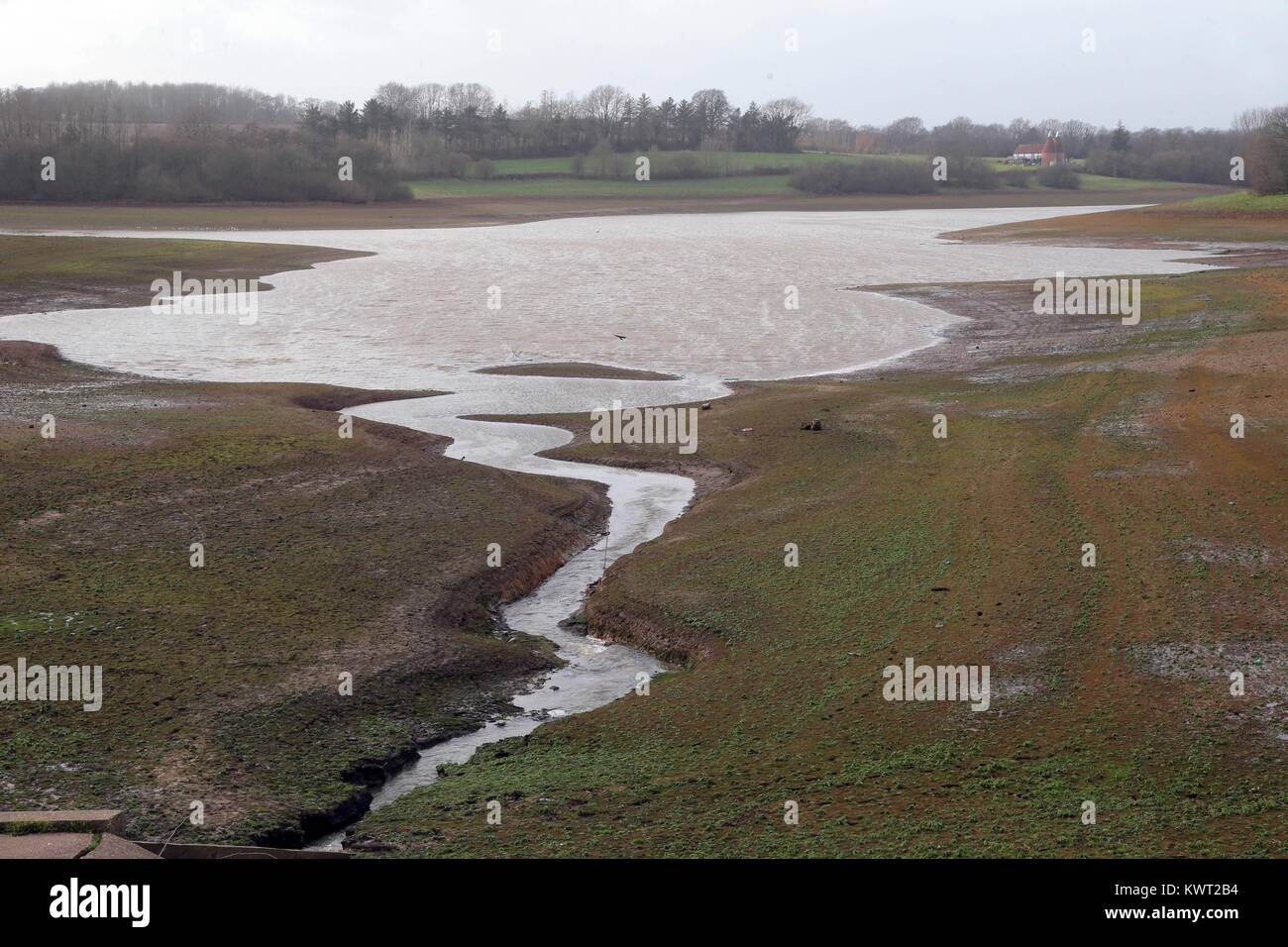 Southern water reservoir uk hi-res stock photography and images - Alamy