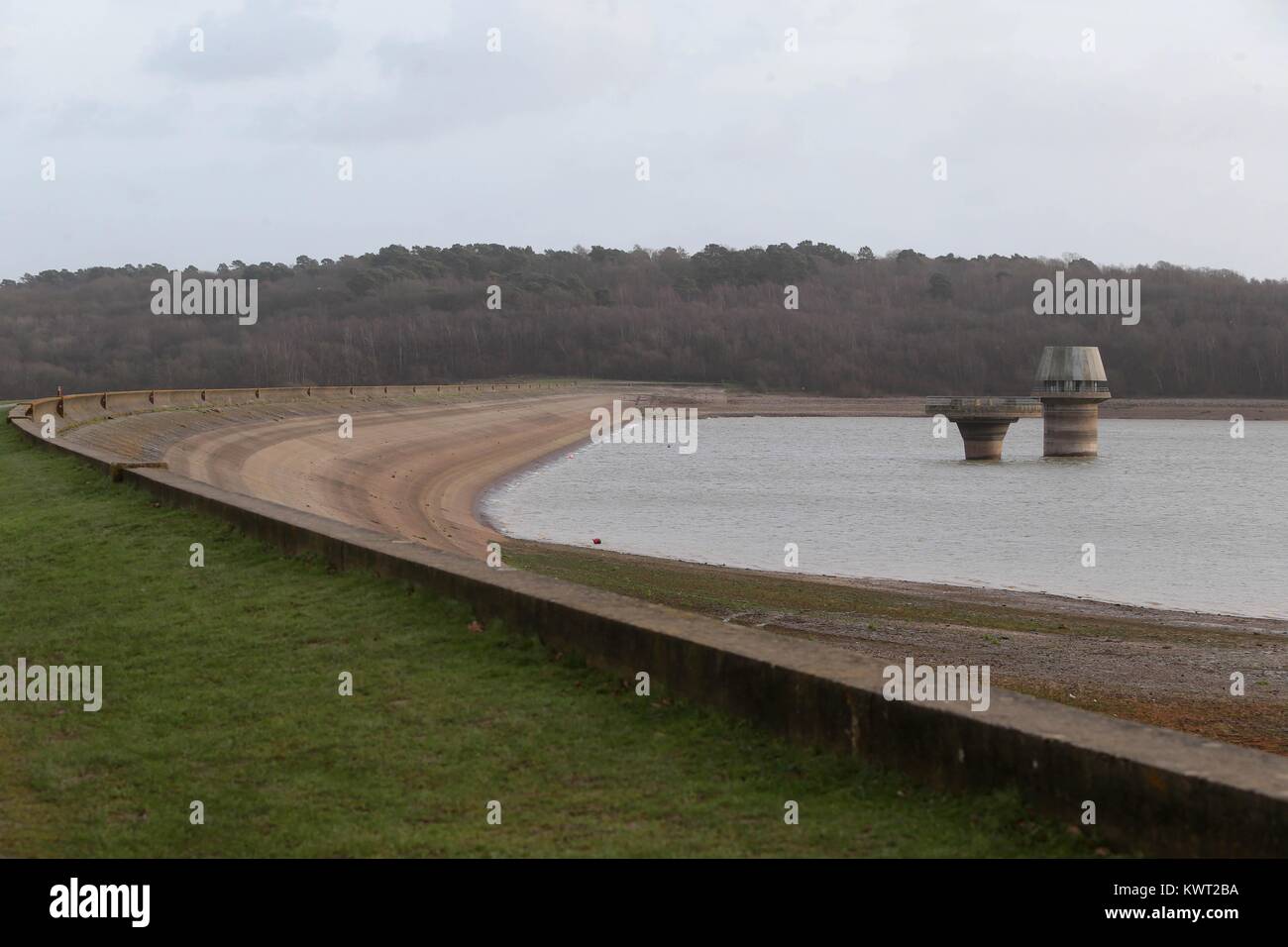 Bewl Water Levels High Resolution Stock Photography and Images - Alamy