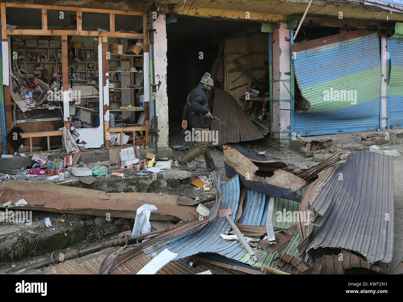 Sopore district hi-res stock photography and images - Alamy