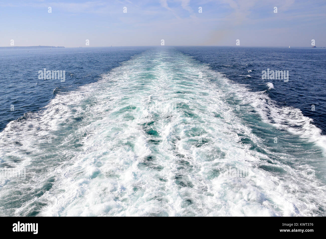 Brittany ferries ship pont aven hi-res stock photography and images - Alamy